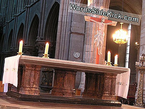 Autel Du Roi Viking Qui Fait Des Miracles Découvert En Norvège - 2026 ...