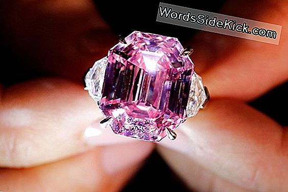 Us $ 71 Milhões! Diamante Rosa Brilha Na Venda Recorde - 2026 | História